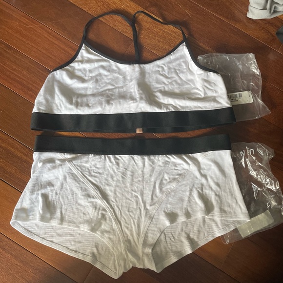 lunya | Intimates & Sleepwear | Lunya Siro Sleep Bralette Brief Set In ...